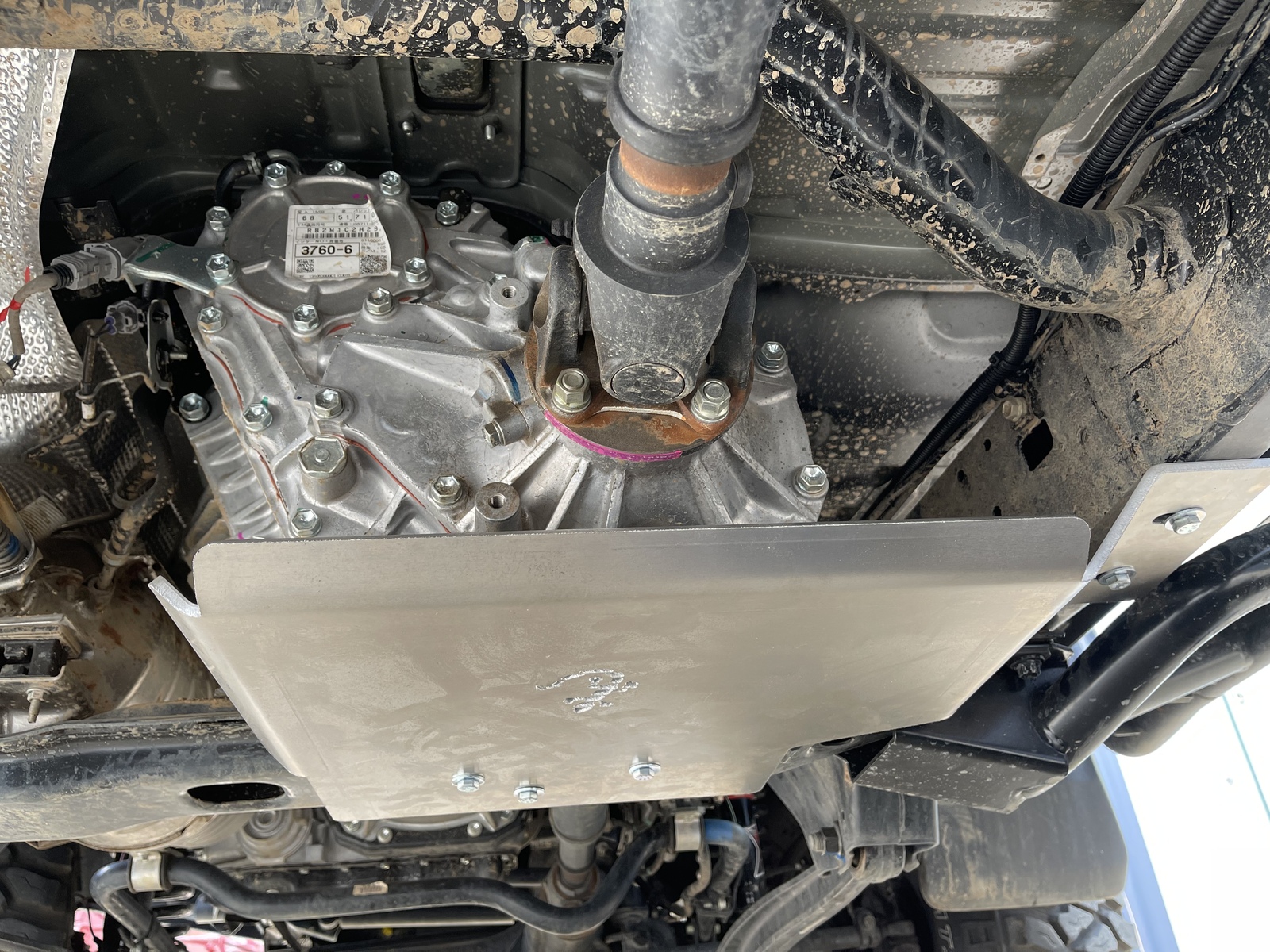 BushSkinz Elite - 6mm Alloy Toyota Landcruiser 70 Series Transfer Case ...