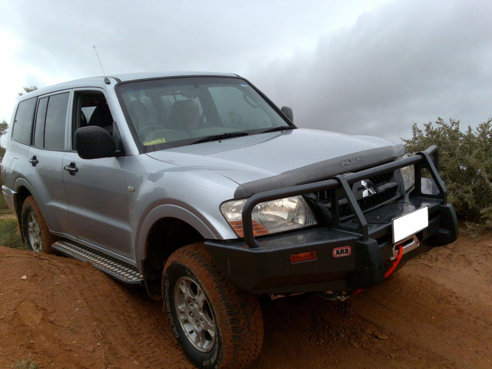 BushSkinz - Mitsubishi Pajero LWB NP to NX Steel Side Steps / Sliders ...