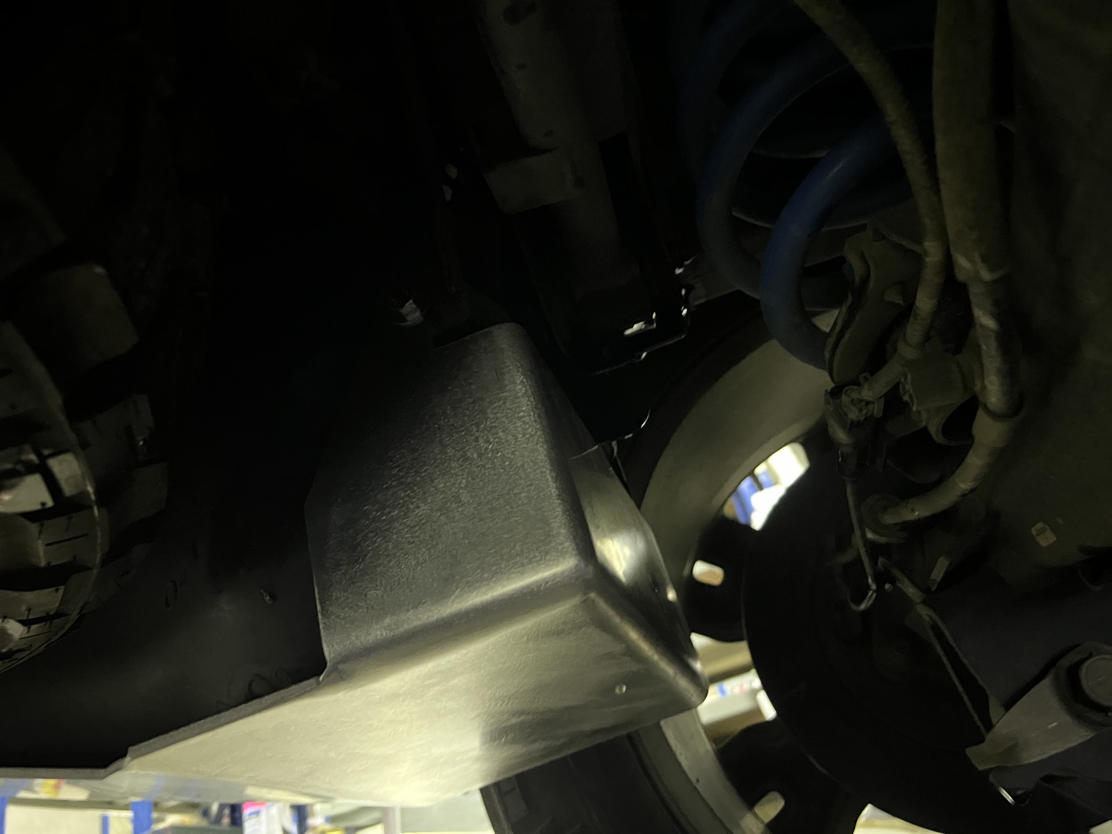 BushSkinz Elite - 6mm Alloy Ford Everest AdBlue Tank Guard